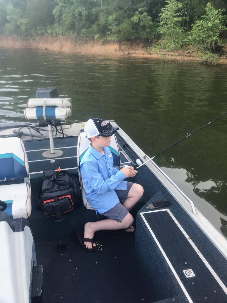 Paris Landing Tourism League: Fishing Is Fun