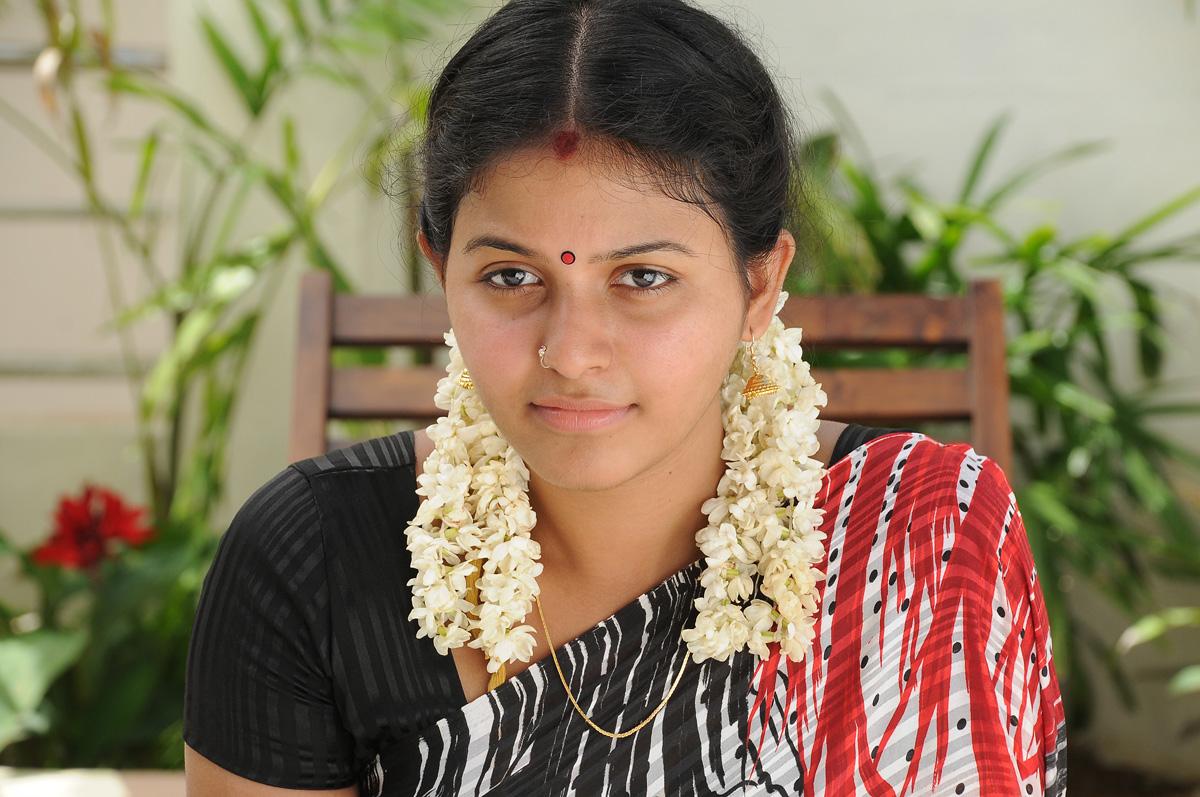 Sathi Leelavathi Movie Stills - Wallwoods