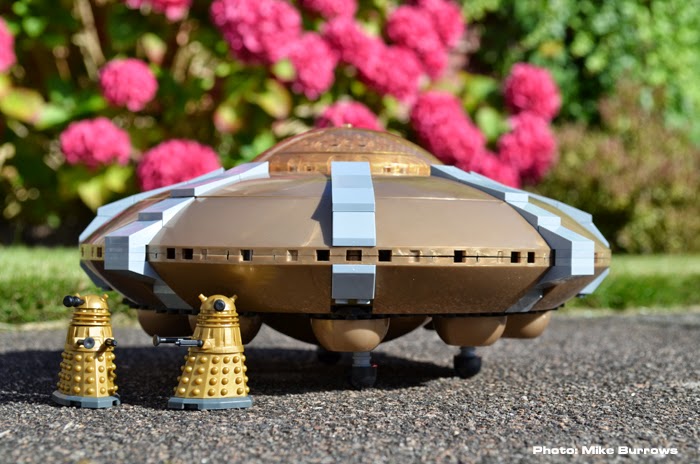 Moonbase Central Dalek Spaceship Set By Character Building
