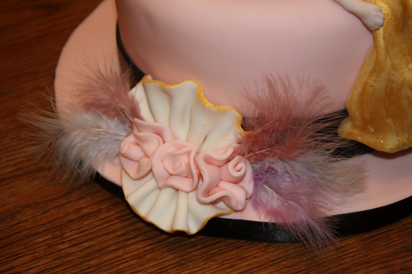 Hock Cakes LLC: Barbra Streisand "Hello Dolly" cake