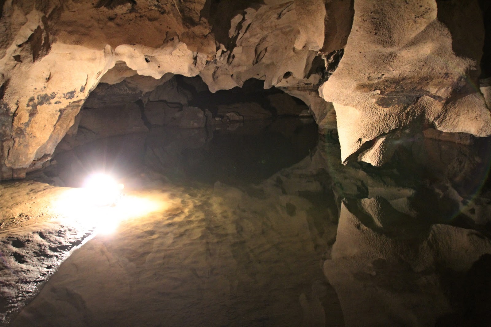 Kur akys mato..: Filipinai IV: kabantys Sagada karstai, musonai ...