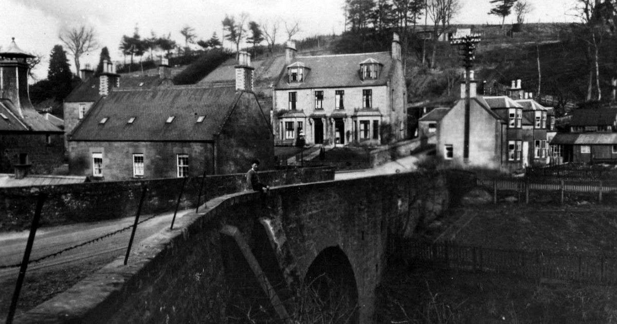 Tour Scotland: Old Photograph Bridgend Auchenblae Scotland