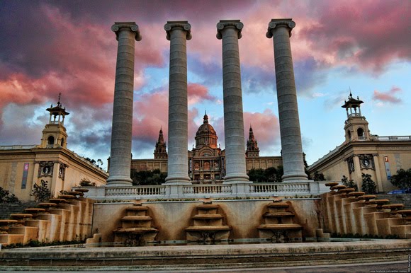 Escola del Sol - Grup d'Investigació: Les 4 columnes reconstruïdes