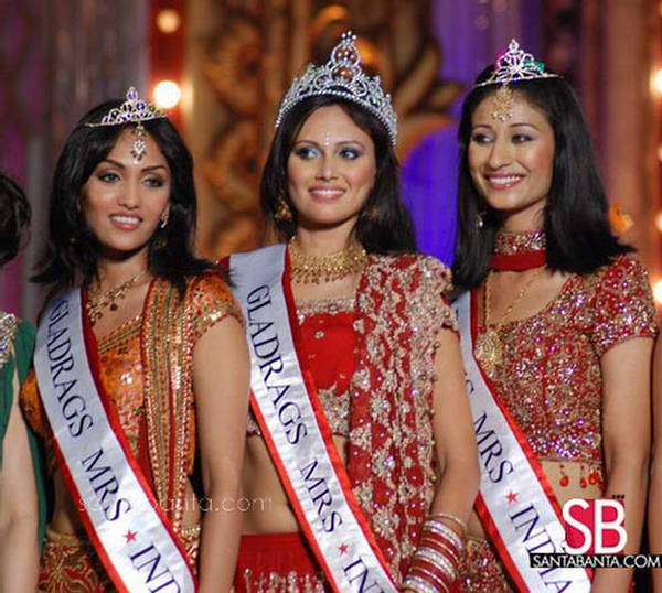 Mrs. India Beauty Pageant Training Portfolio Auditions in Delhi Mumbai ...