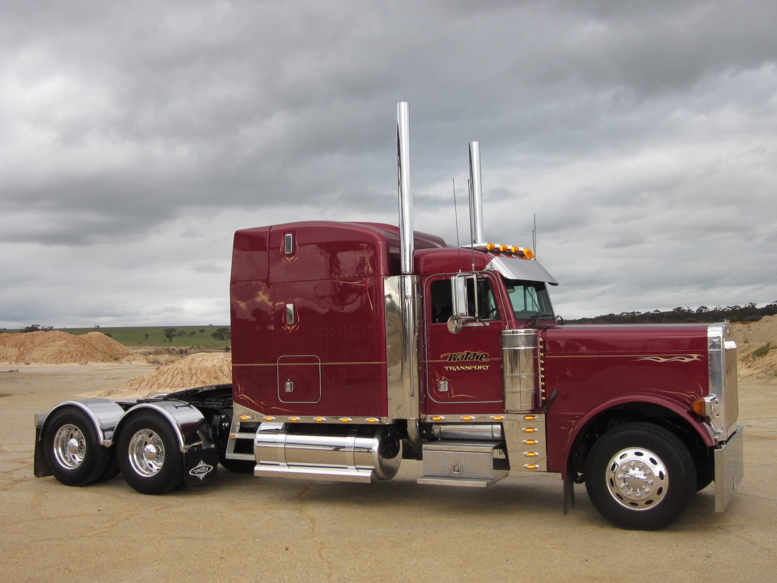 Klos Custom Trucks