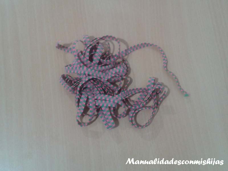 Manualidades con mis hijas: El juego de la goma y figuras con una goma ...