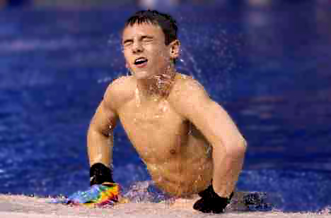 Tom Daley - Diving Superstar: Tom Daley - Swimming