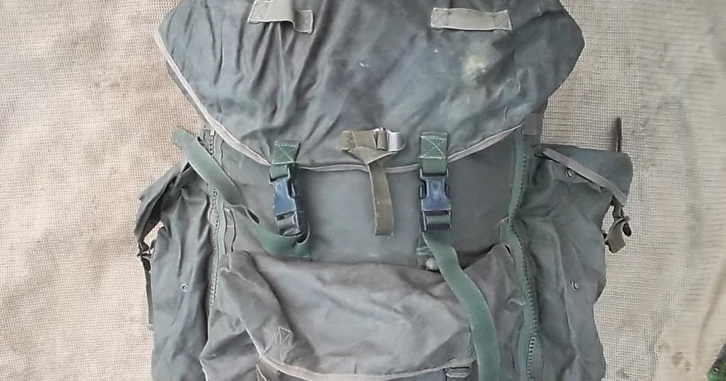 Webbingbabel: British Army Modified SAS/PARA Airborne Bergen ...