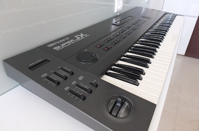 MATRIXSYNTH: Roland Super JX-10 1986 + M-64C RAM memory card