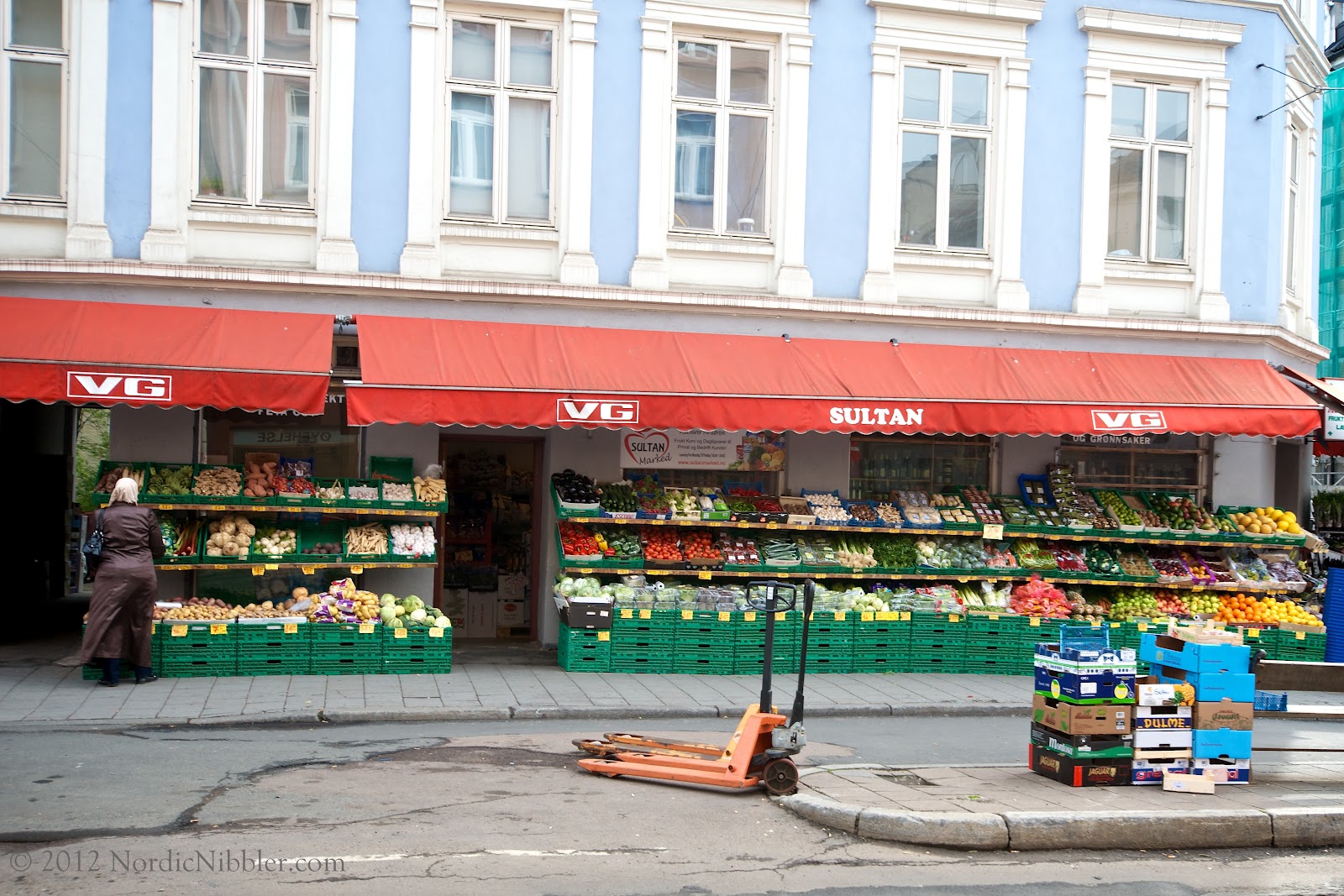 Nordic Nibbler: Where to Buy Food in Oslo