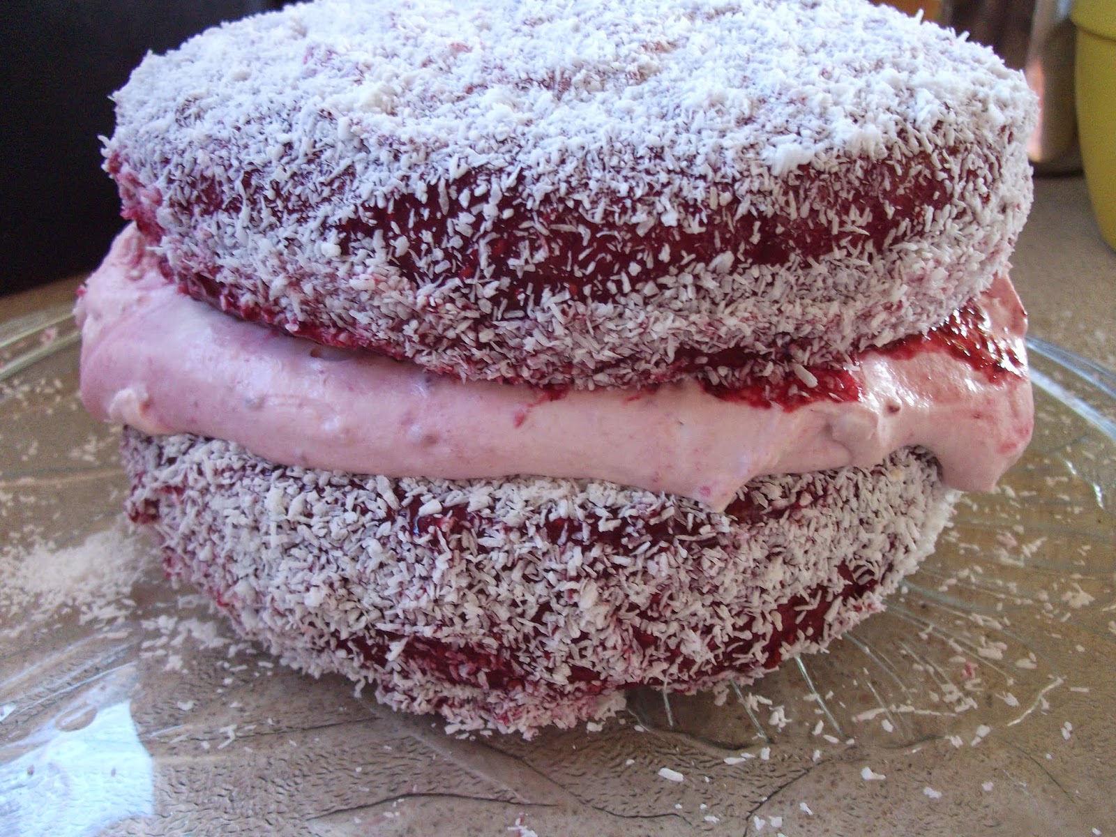 Made with my two hands: Pink Lamington cake made from Real Raspberries