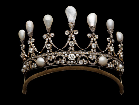 Marie Poutine's Jewels & Royals: Impressive Pearl and Diamond Diadems