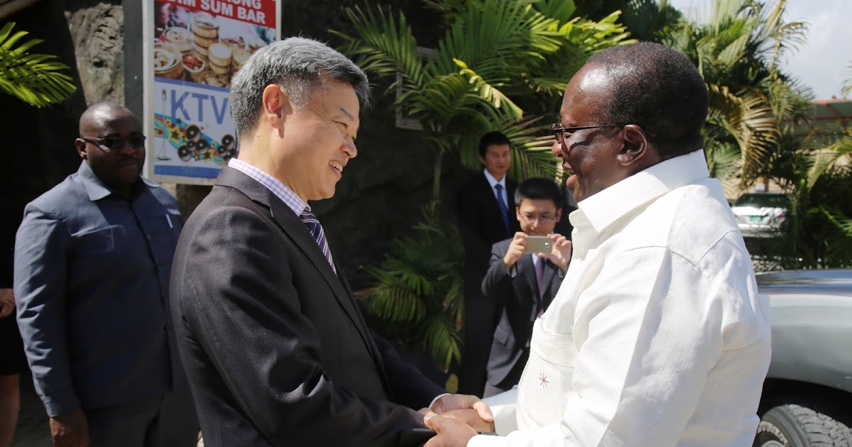 MATUKIO @ MICHUZI BLOG: DKT. HARRISON MWAKYEMBE AMPONGEZA BALOZI WA CHINA
