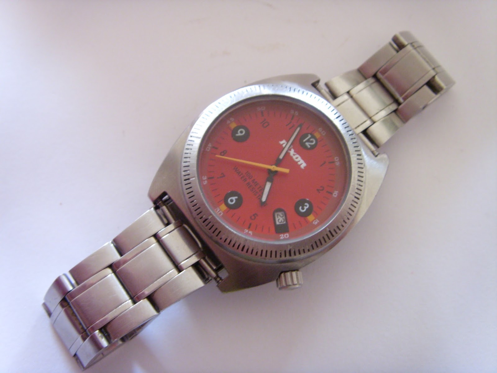 Fashion4Nation: Vintage Nixon Mens Watch Wristwatch Fashion Designer ...