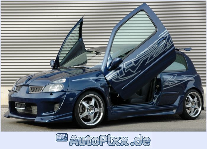 THE TOTAL TUNING: RENAULT CLIO