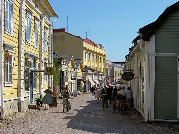 The Lost Fort: Pretty Porvoo - A Mediaeval Town in Finland