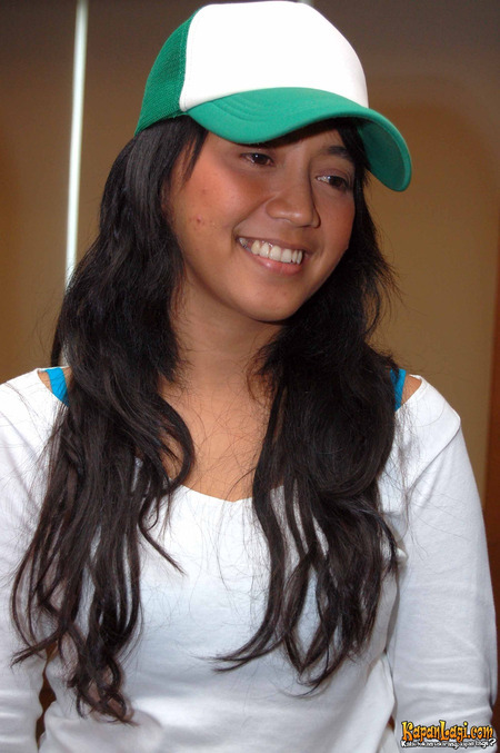 Zona Rock Dan Metal : DEWIQ