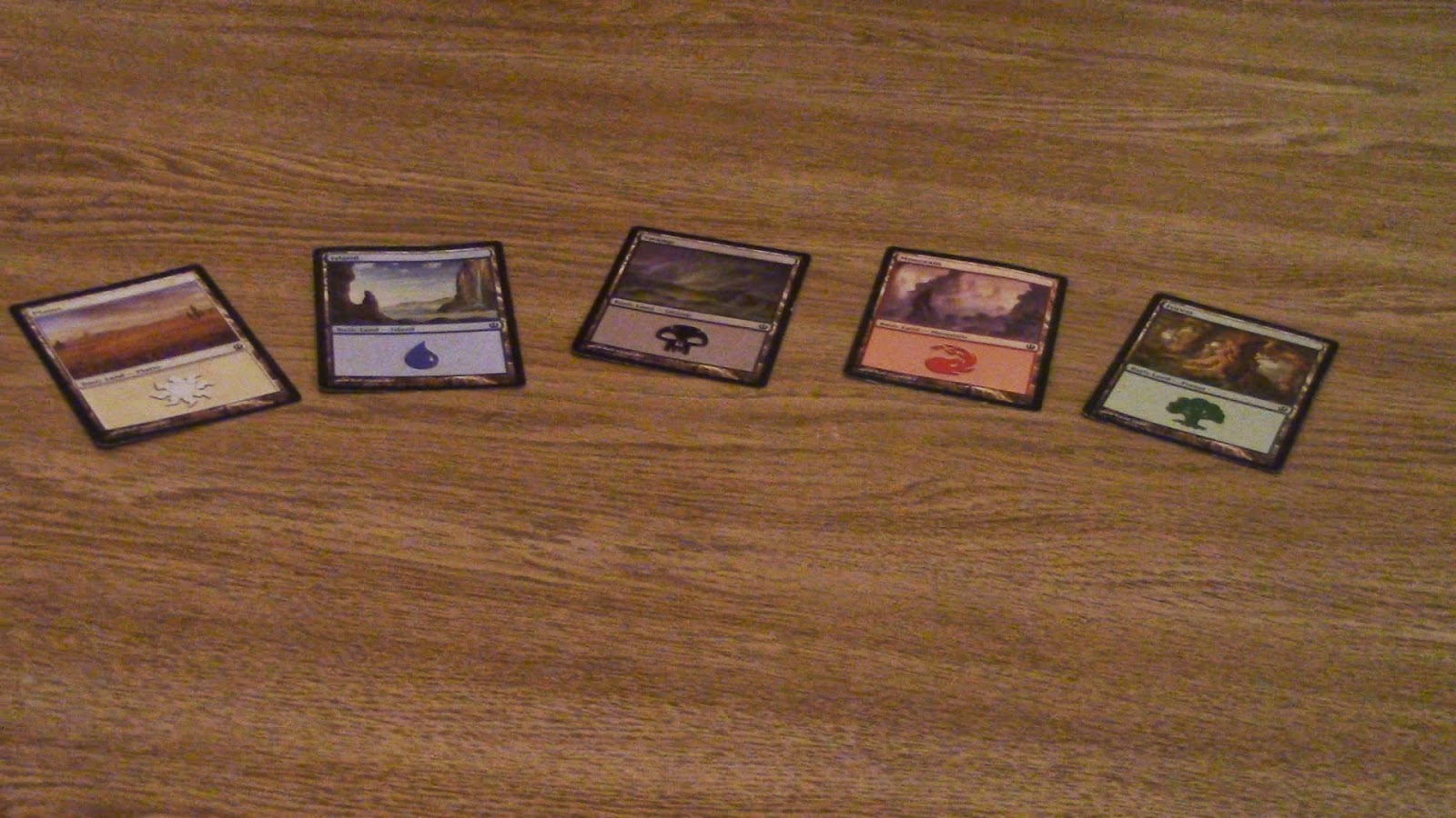 Falcon News Network: UM Students Conjure Magic: The Gathering