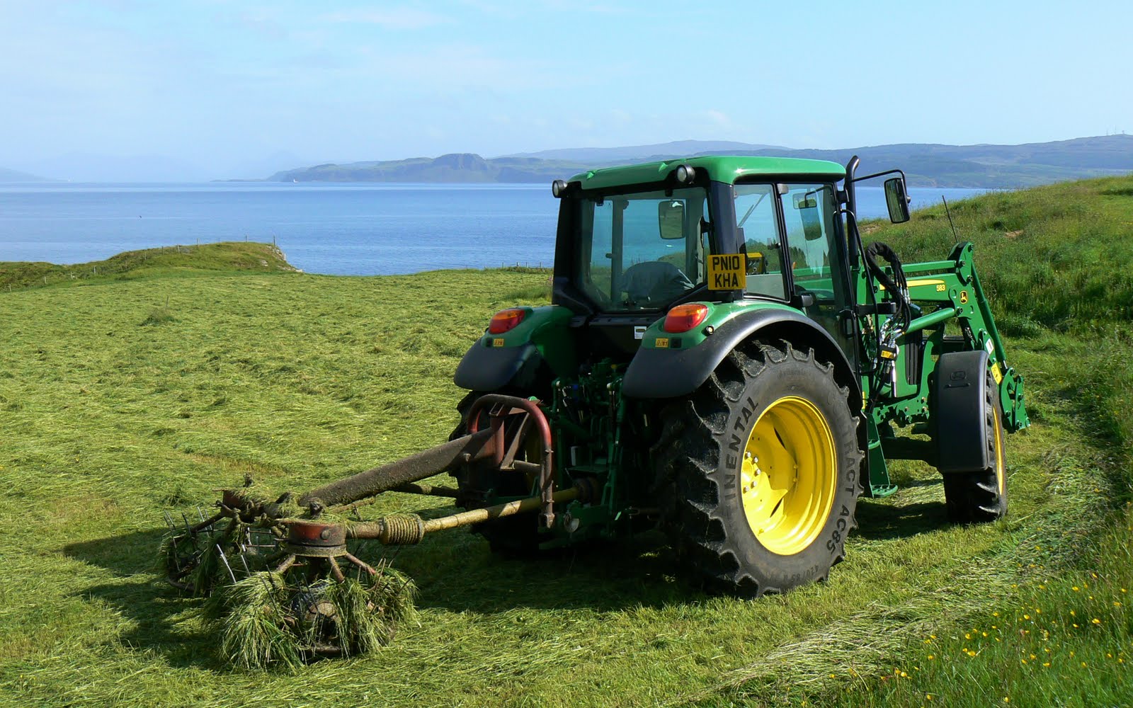 A Kilchoan Diary: It's Silage Time!