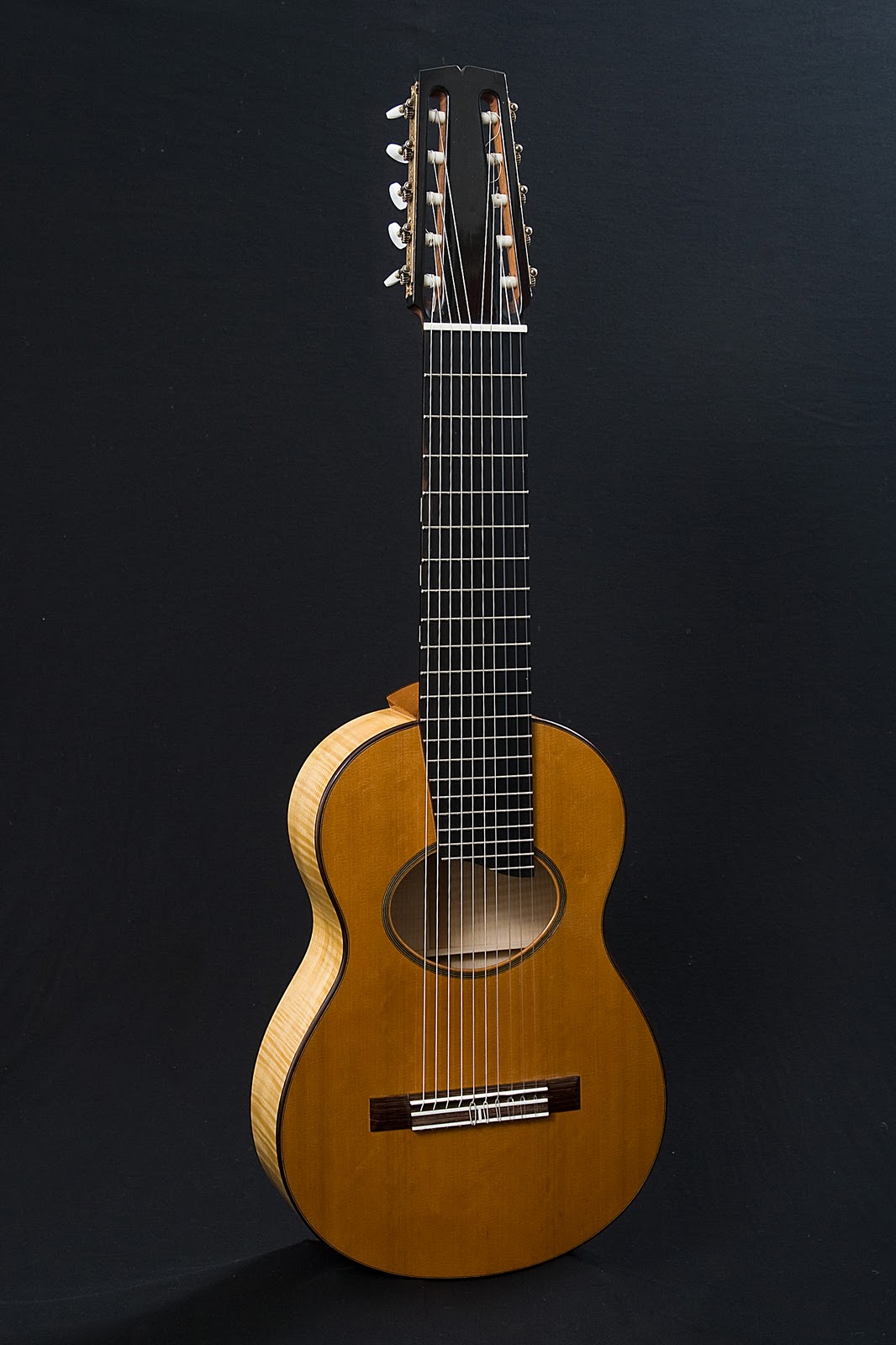 Guitarras Custom Construídas Por Rodolfo Cucculelli Luthier クラシックギター