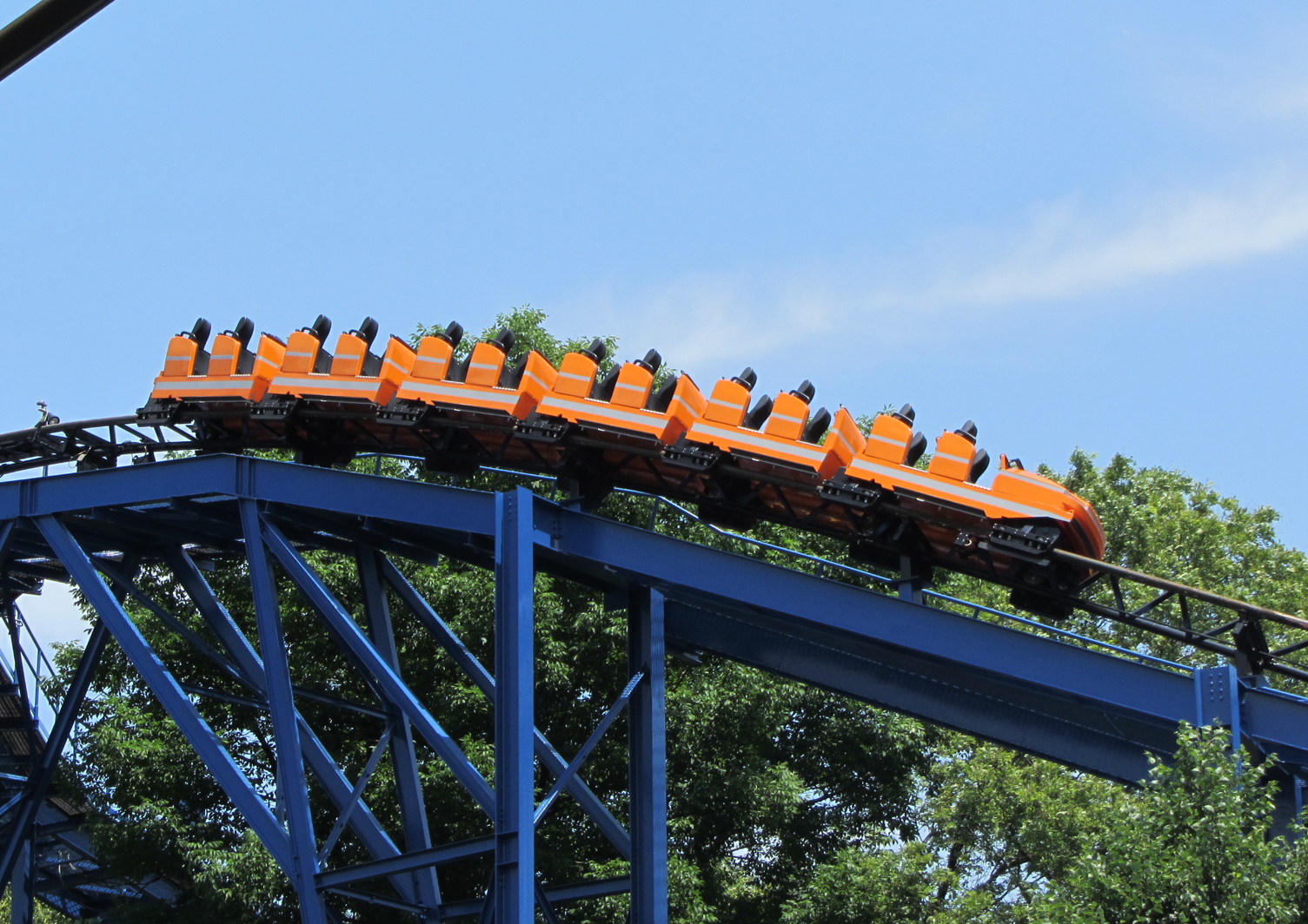 NewsPlusNotes: Hersheypark's SooperdooperLooper Feels the Love in 2012