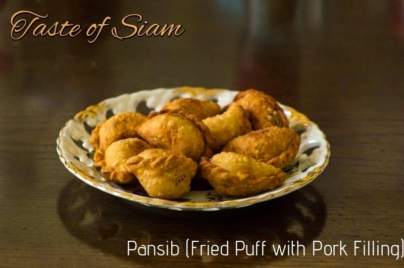 Fried Puff with Pork Filling (ปั้นสิบ) - Taste of Siam