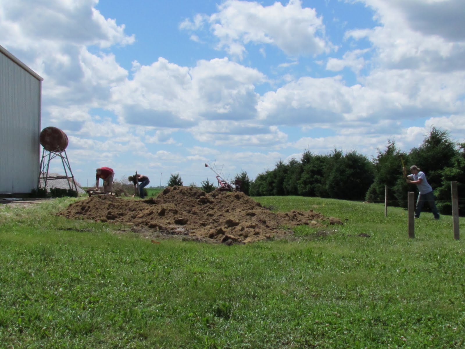 ISU Ag 450 Farm: The Start of the Compost Shed