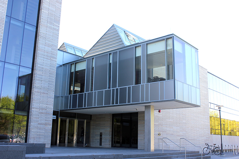 ArchitectureChicago PLUS: Some views of the new Logan Center for the ...