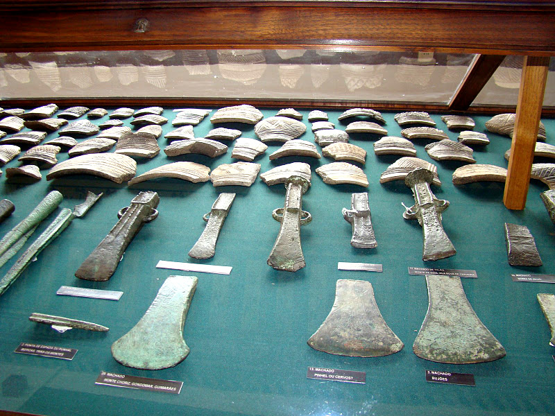 Um pouco sobre nada: IDADE DOS METAIS