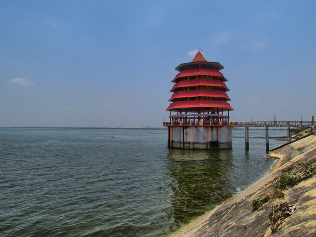 I Love Chennai: 11. Chembarambakkam Lake