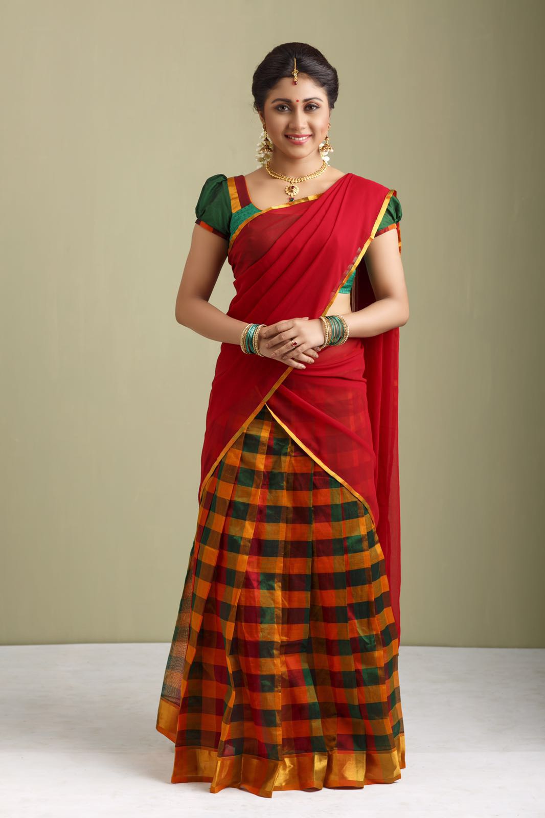 Aspiring actress Meghali new photo shoot