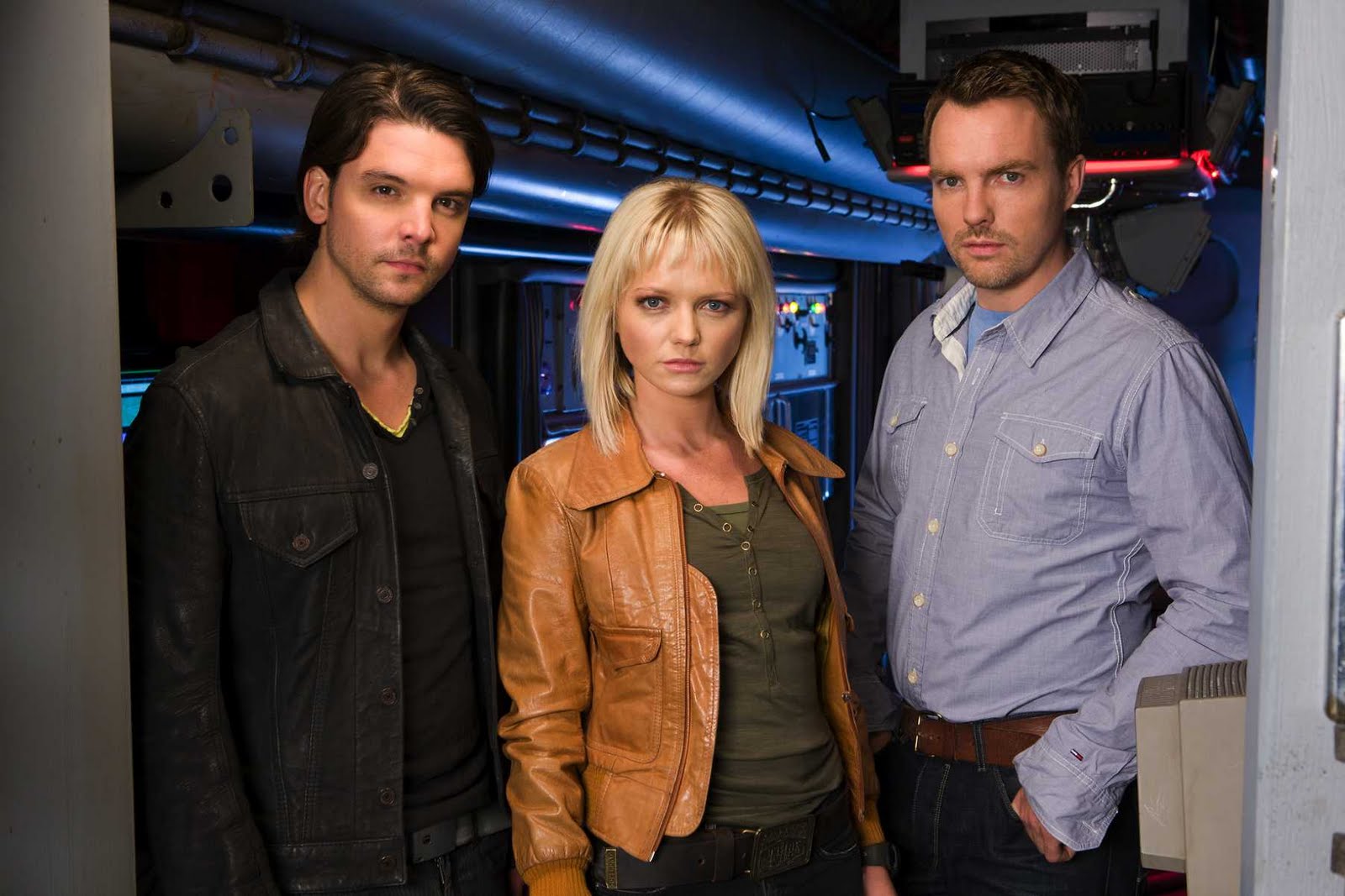 Game Of Thrones Houses: CREATURE FEATURE! KOOL TV REVIEW OF "PRIMEVAL ...