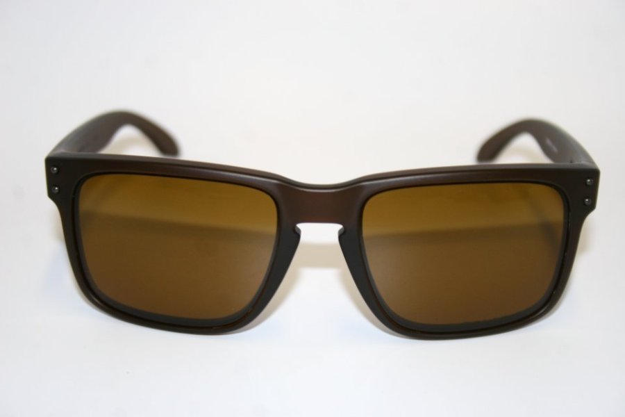 Edit1on: Oakley Holbrook Root Beer