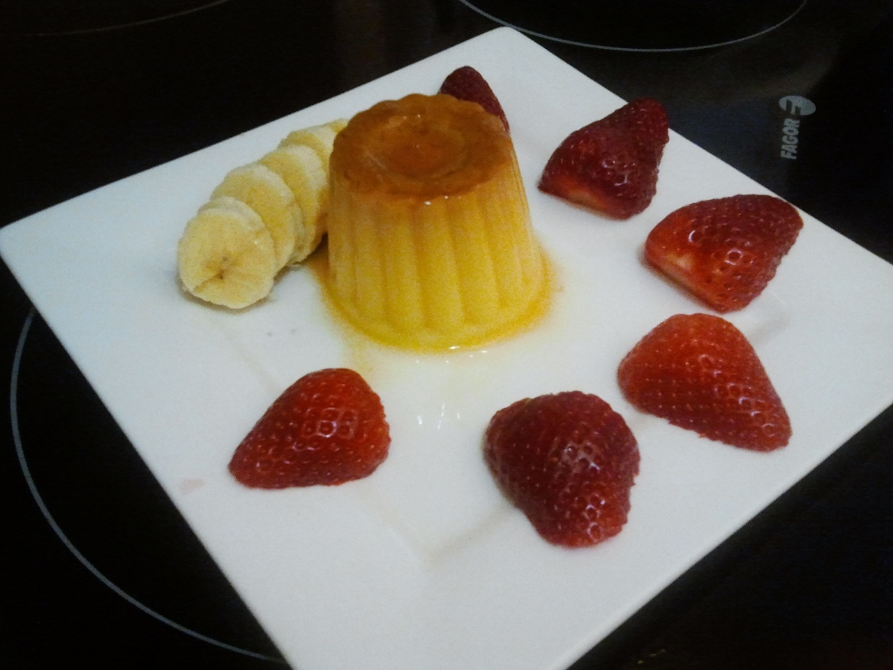 La cocina de la Antonia: Flan con Fresa y Plátano