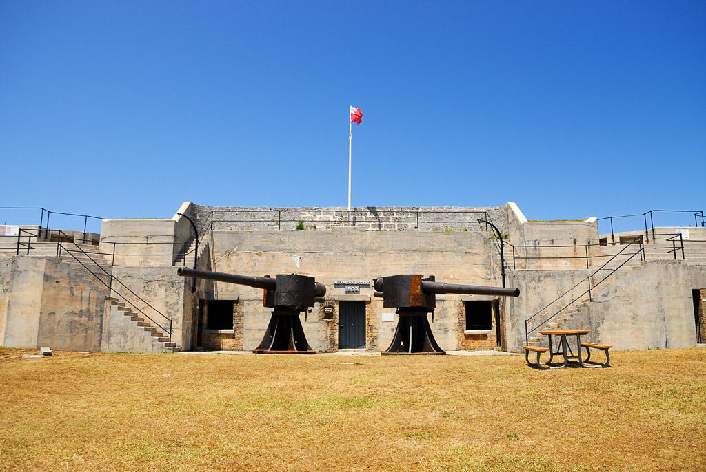 Bermuda defense force (pics) > General Discussion > AR15.COM