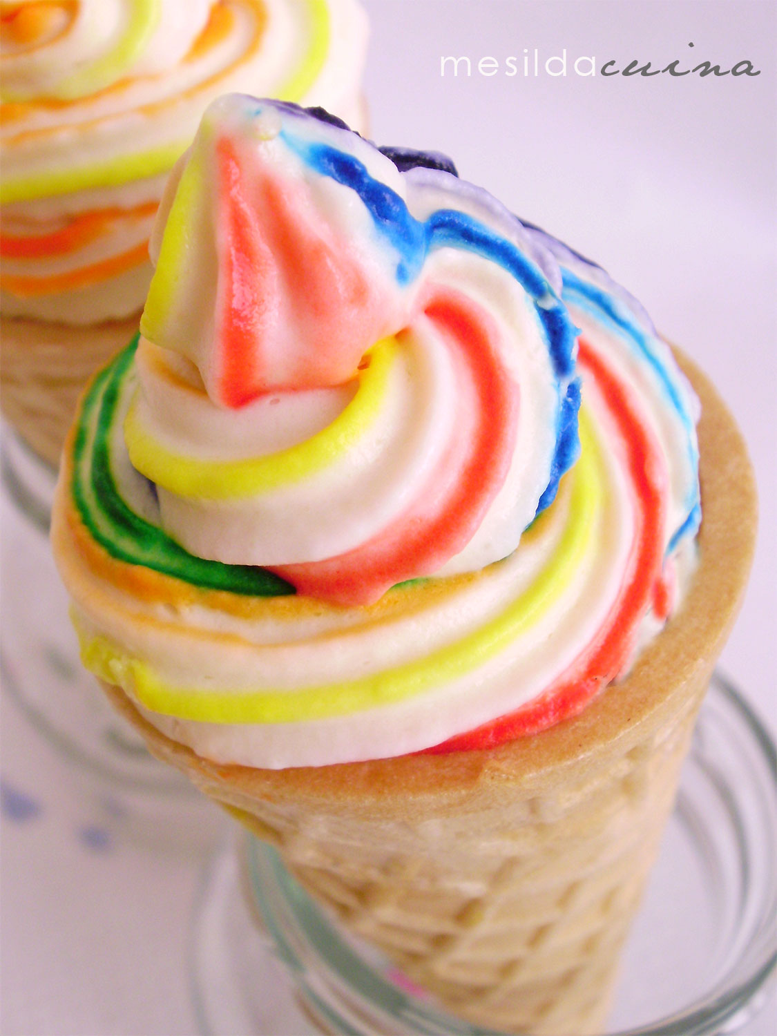 CONOS ARCOIRIS - La cocina de Mesilda