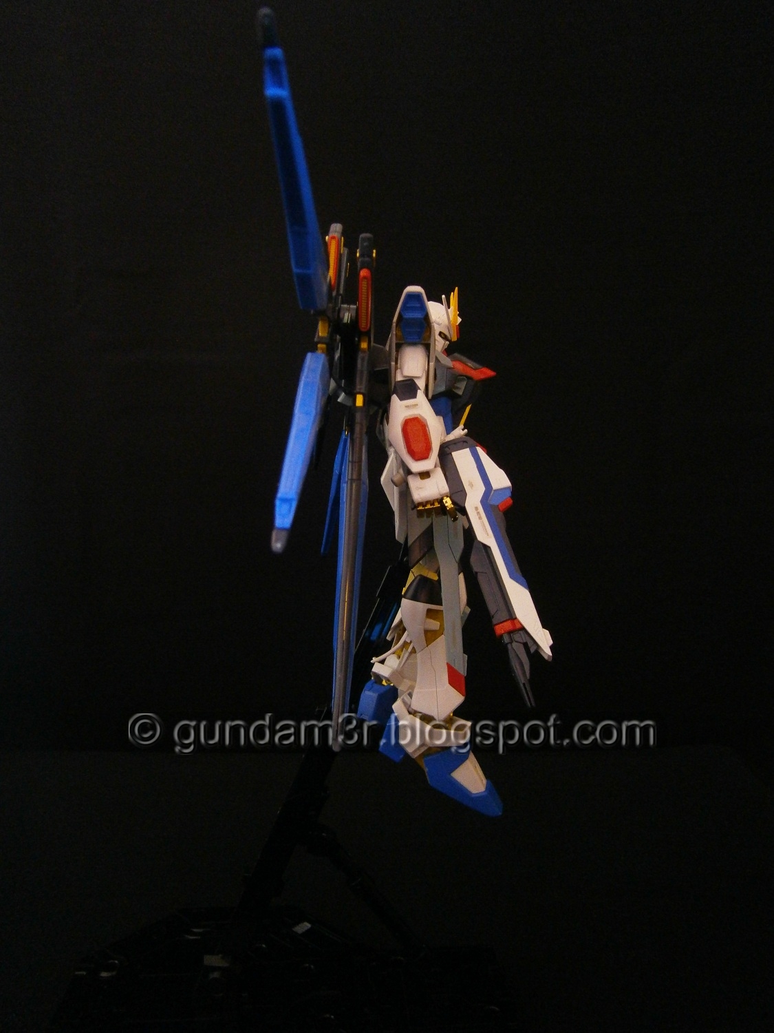 Strike Freedom Gundam Full Burst Mode MG Review Part 3