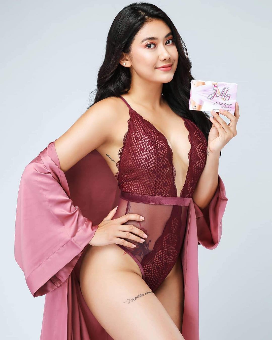 Thinzar Wint Kyaw | Myanmar Model Girl