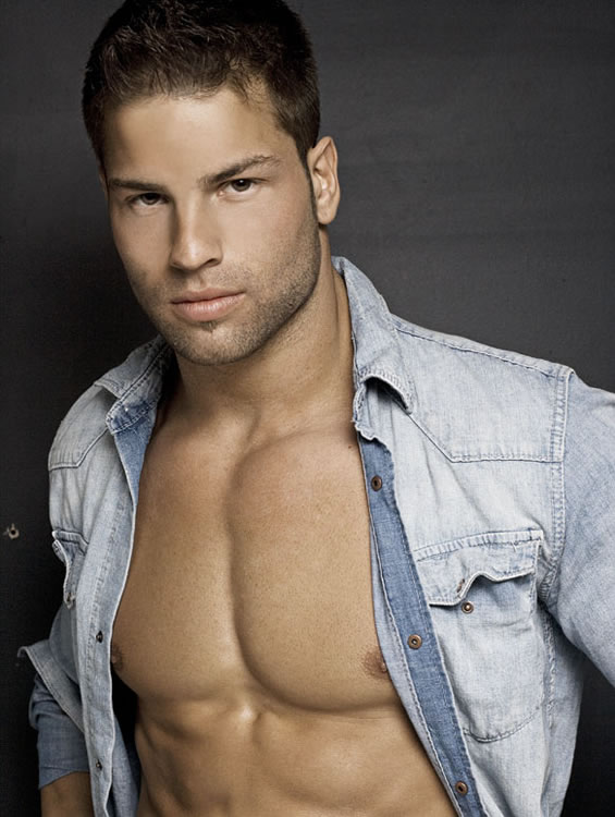 Markus Ricci for DNA Magazine | Oh yes I am