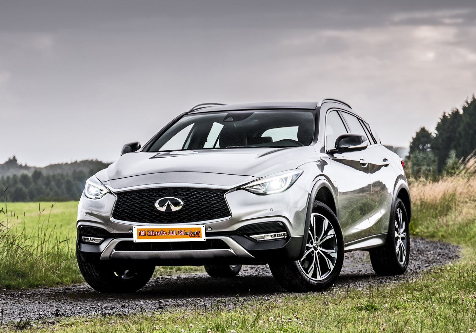 El Mundo del Motor MÁLAGA: Infiniti QX30: Un lujo para el segmento