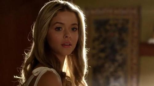 Pretty Little Vlogger: Do you still think Ali is alive?