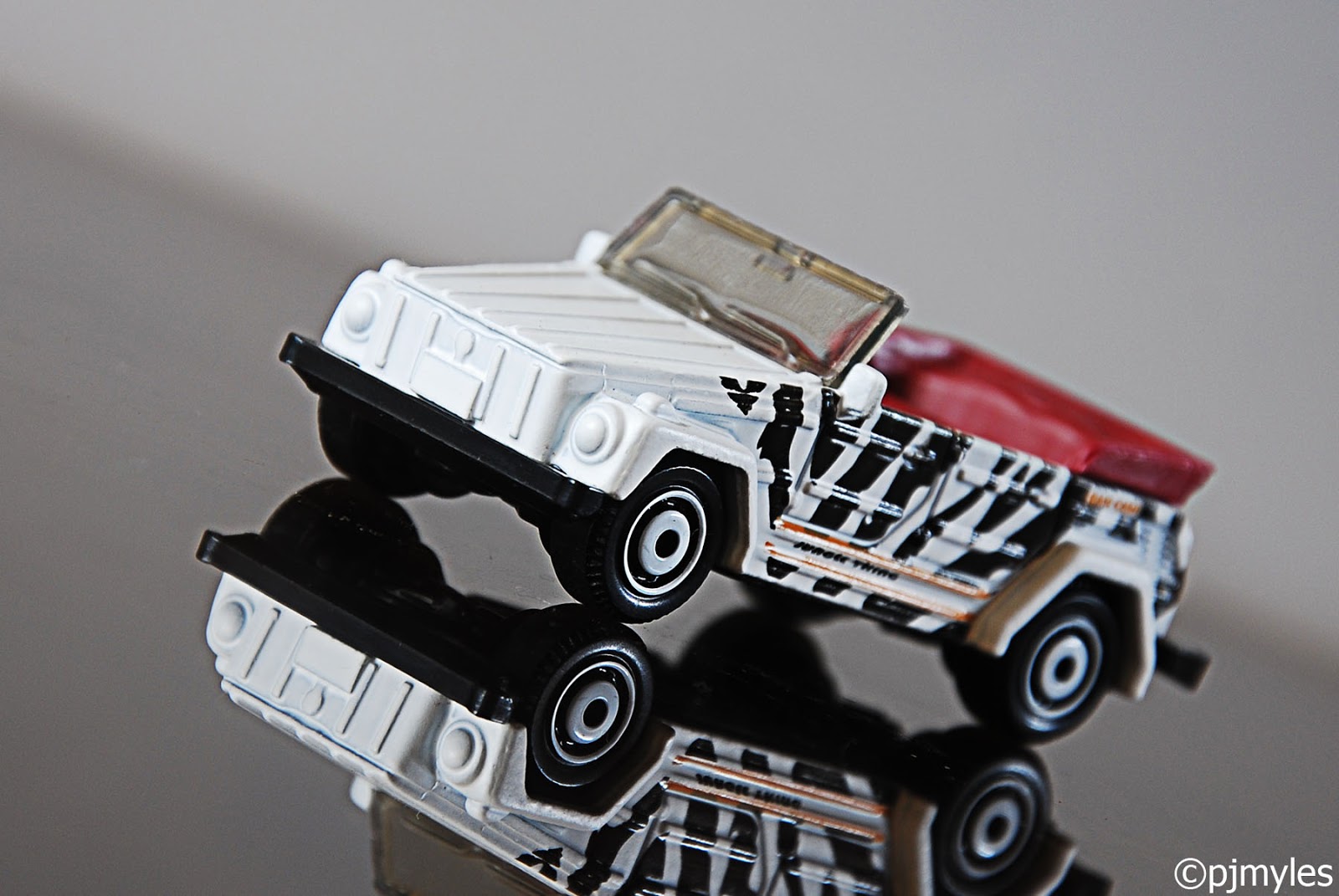 pjm.collectibles: Matchbox VW Type 181 - The Thing Zebra