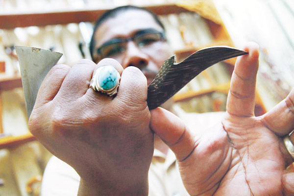 Legasi Kapak Siam | TUNGKARAN HATI