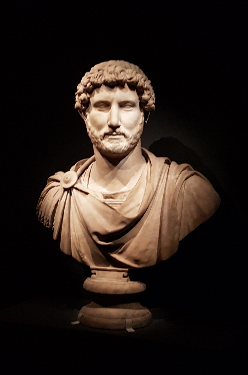 milestone moments: A trip to the National Museum of Singapore with friends