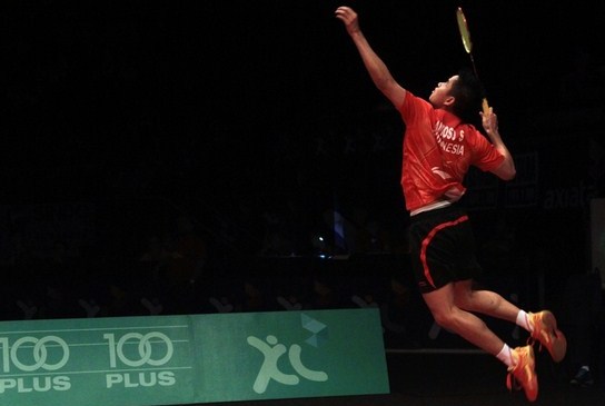 Macam-Macam Pukulan dari Atas Kepala (overhead strokes) dalam Permainan ...