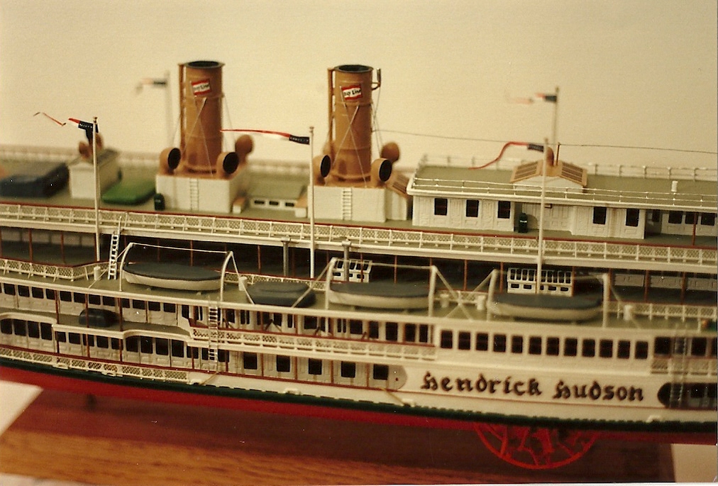 Hudson River Model Steamboats: Steamboat HENDRICK HUDSON -Model In ...