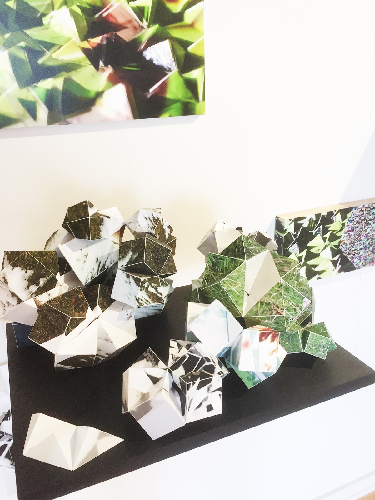 The Visual Artworker: De / Construct, Re / Construct