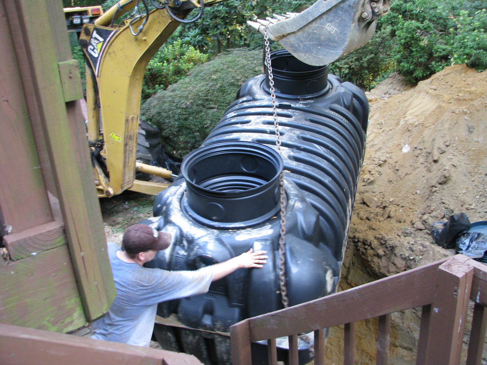 Designs by Pinky: ~~~DISASTER in the Backyard!!!~~~