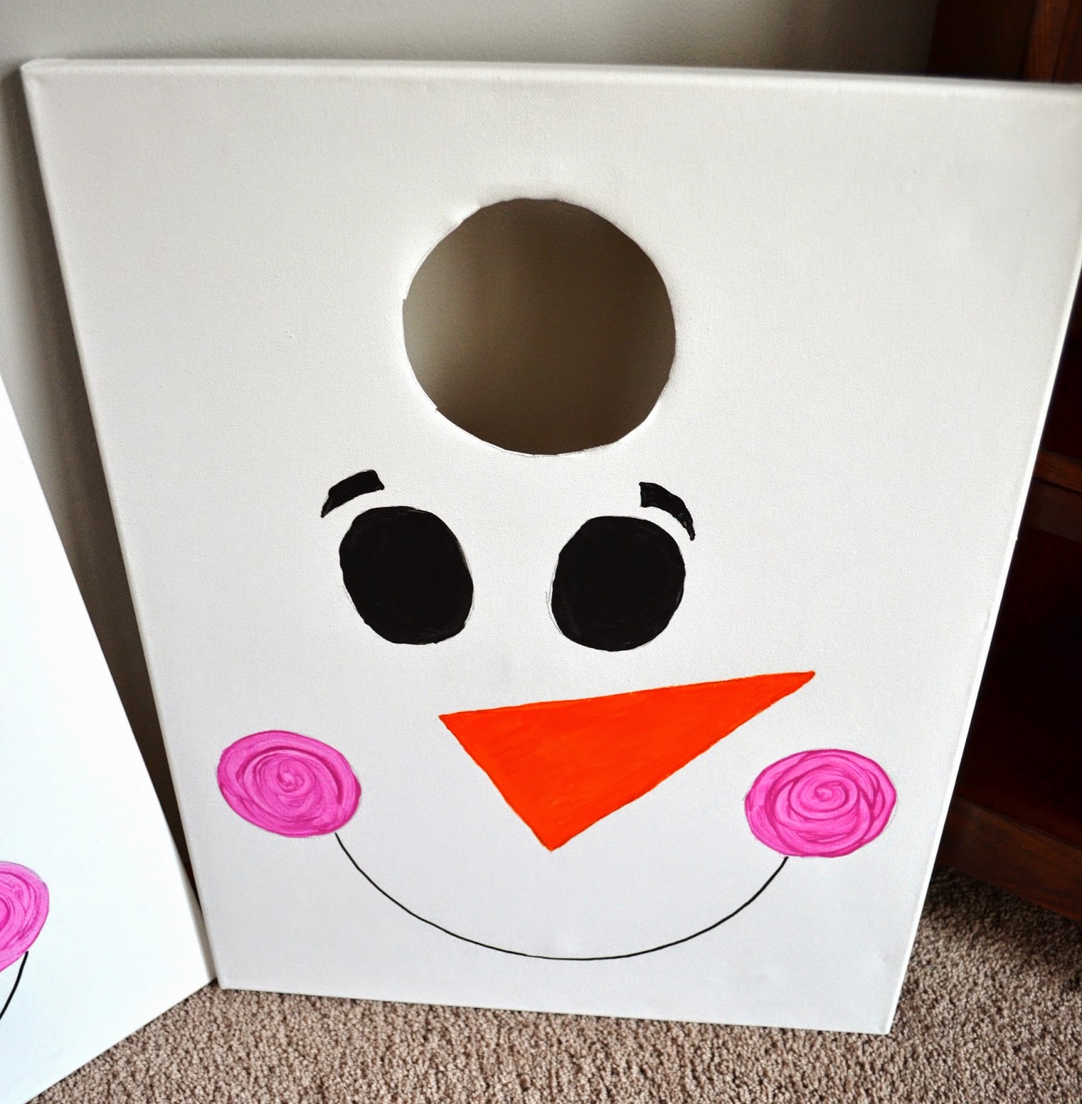 Sweetology: DIY Holiday Snowman Beanbag Toss Game + Christmas Class ...