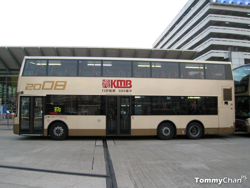 tÖmiCaN bus: 九巴2008 AVBE